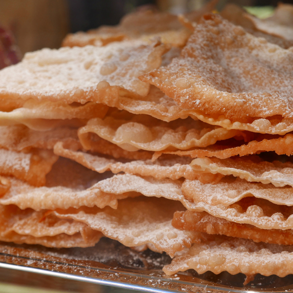 La bugne, craquante ou moelleuse ? • À la lyonnaise