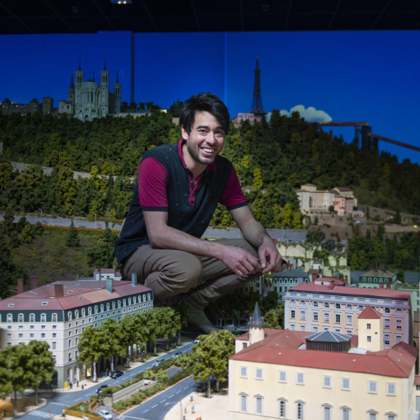 Un jour avec un miniaturiste • À la lyonnaise